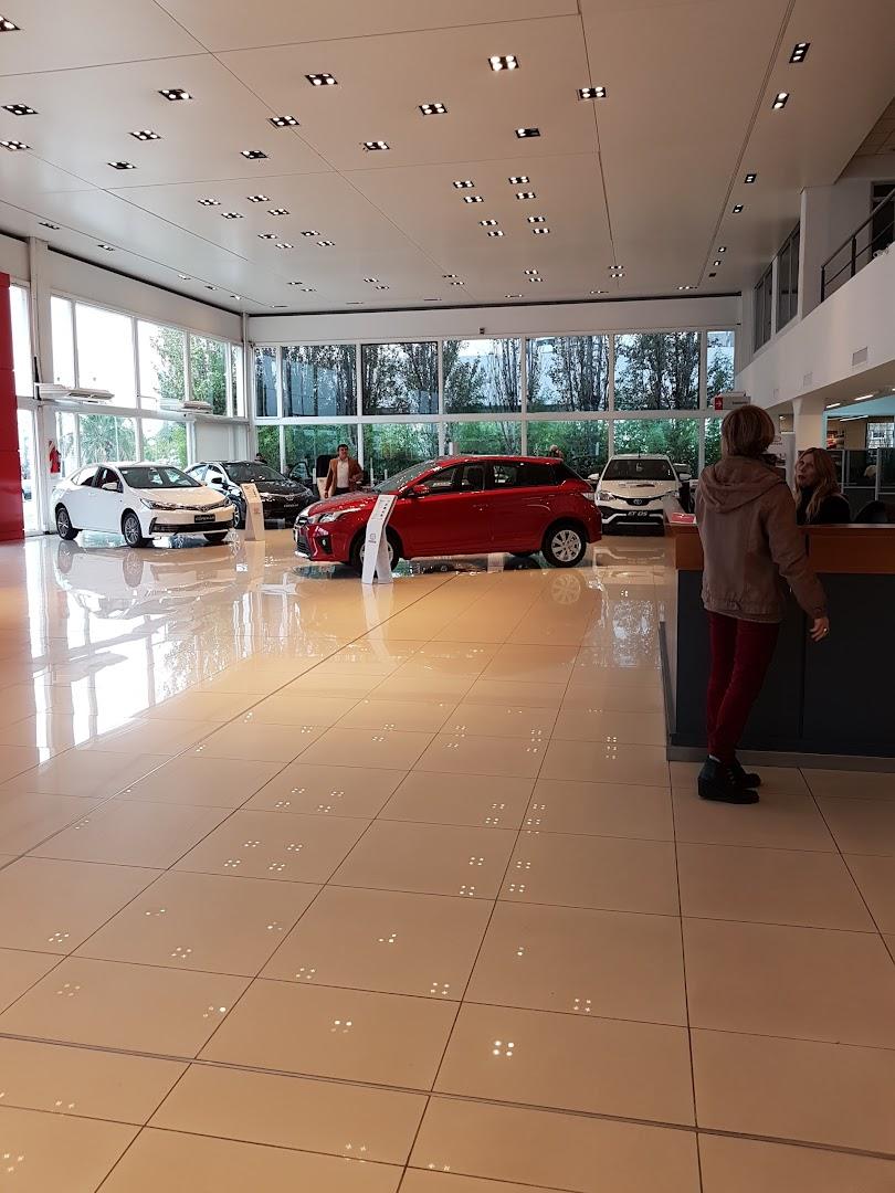 Toyota Centro Motor - Concesionarios de Coches