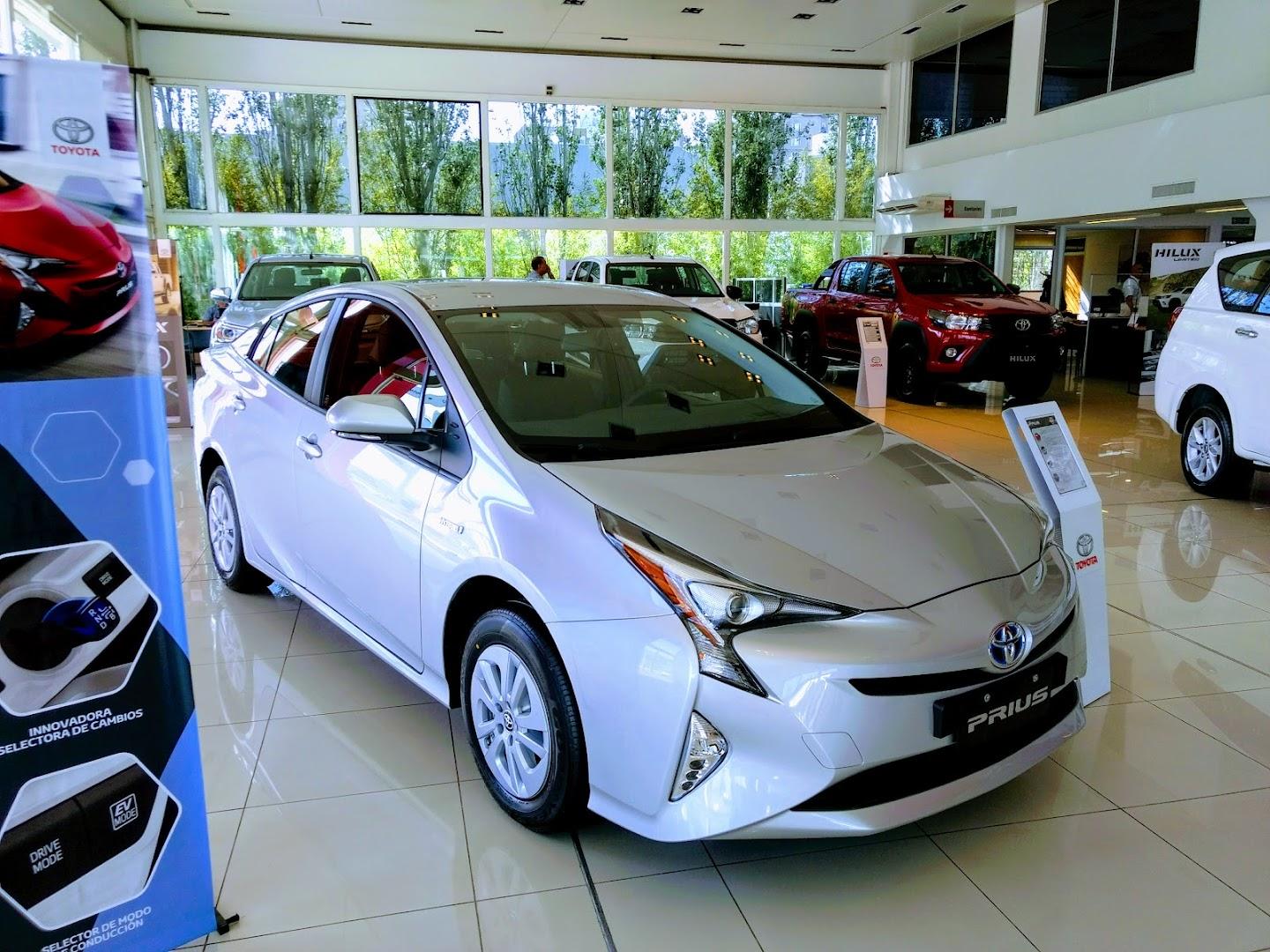 Toyota Centro Motor - Concesionarios de Coches