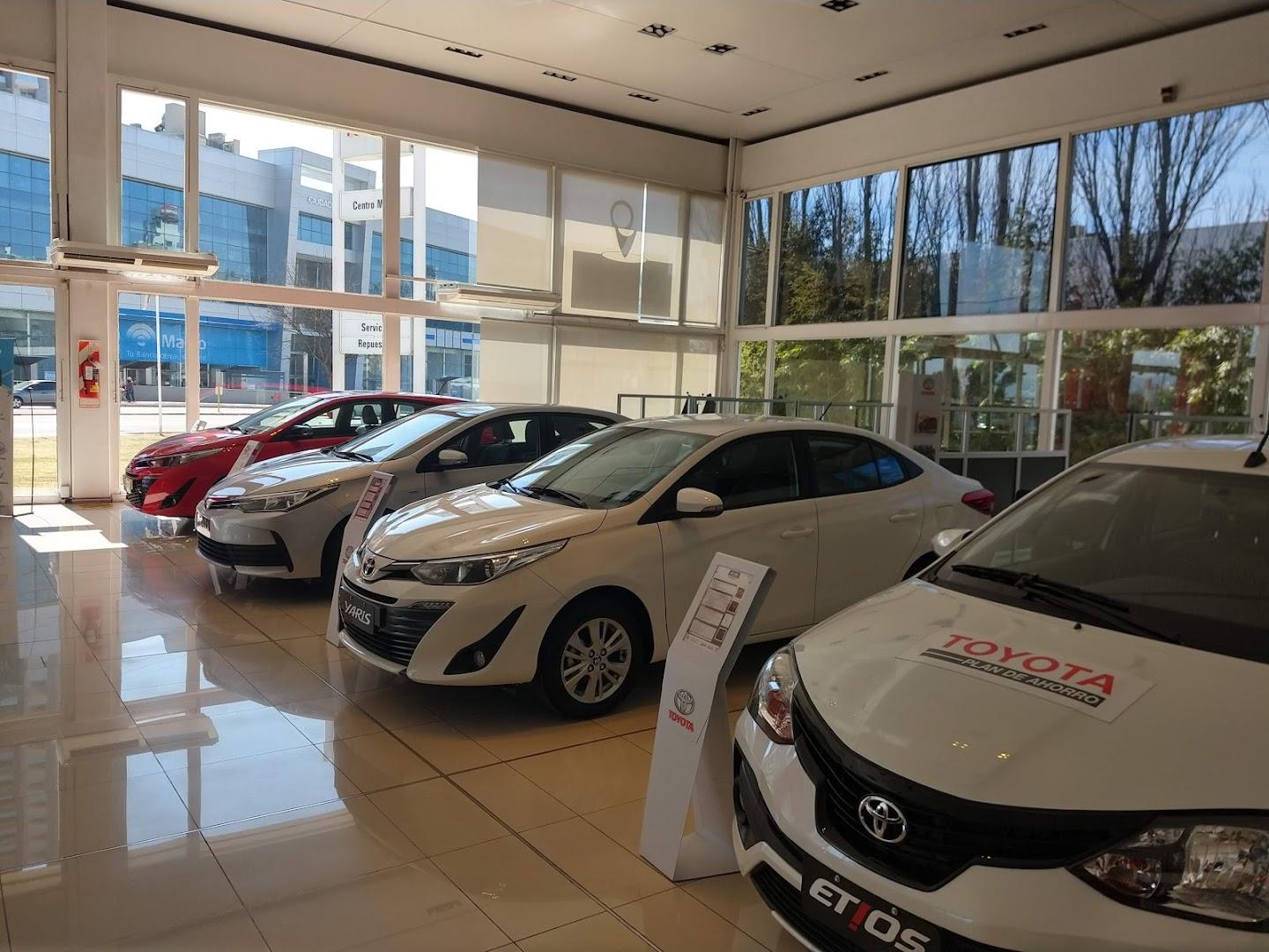 Toyota Centro Motor - Concesionarios de Coches